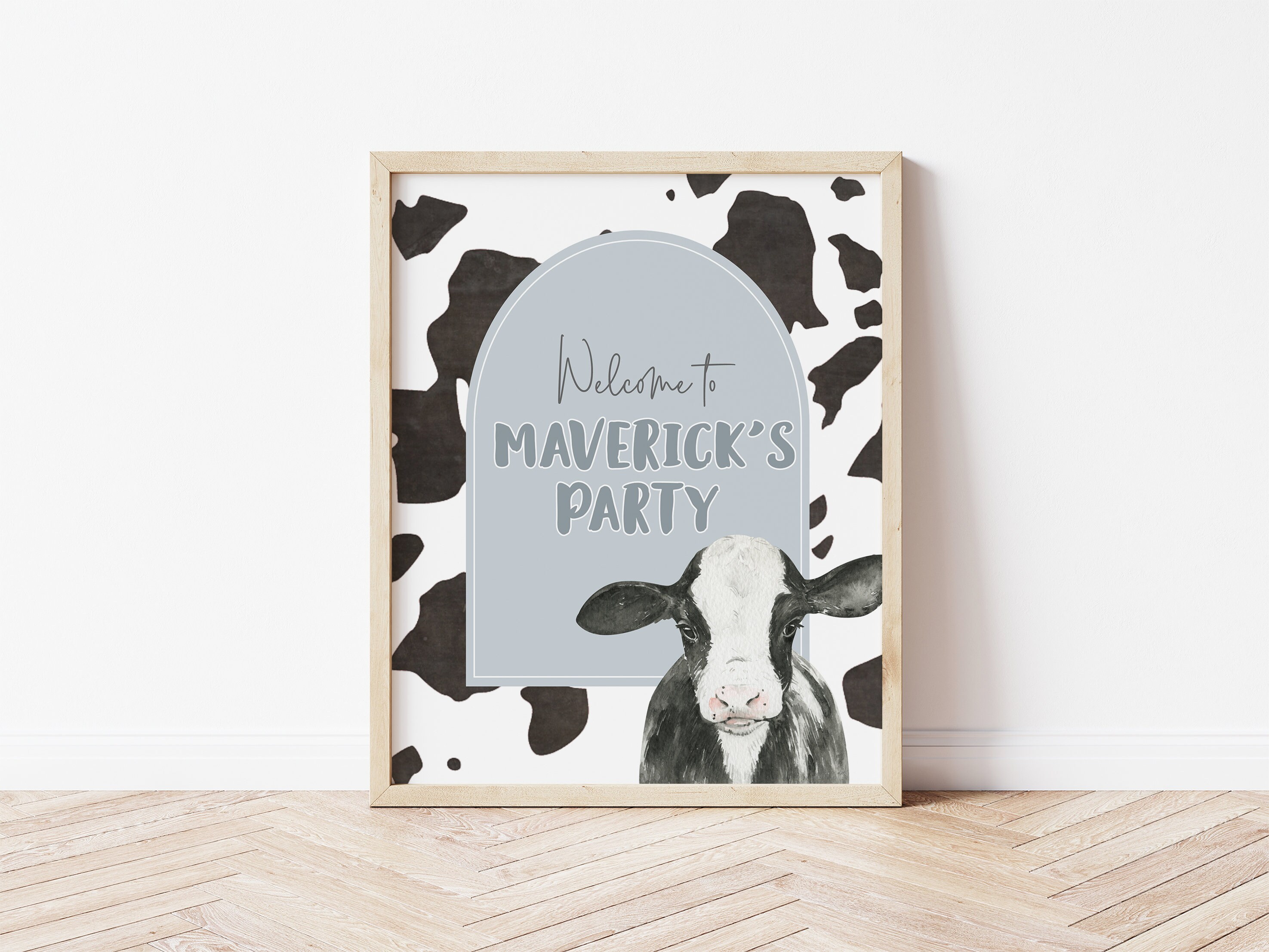Cow Birthday Welcome Sign Template Holy Cow I'm One - Etsy