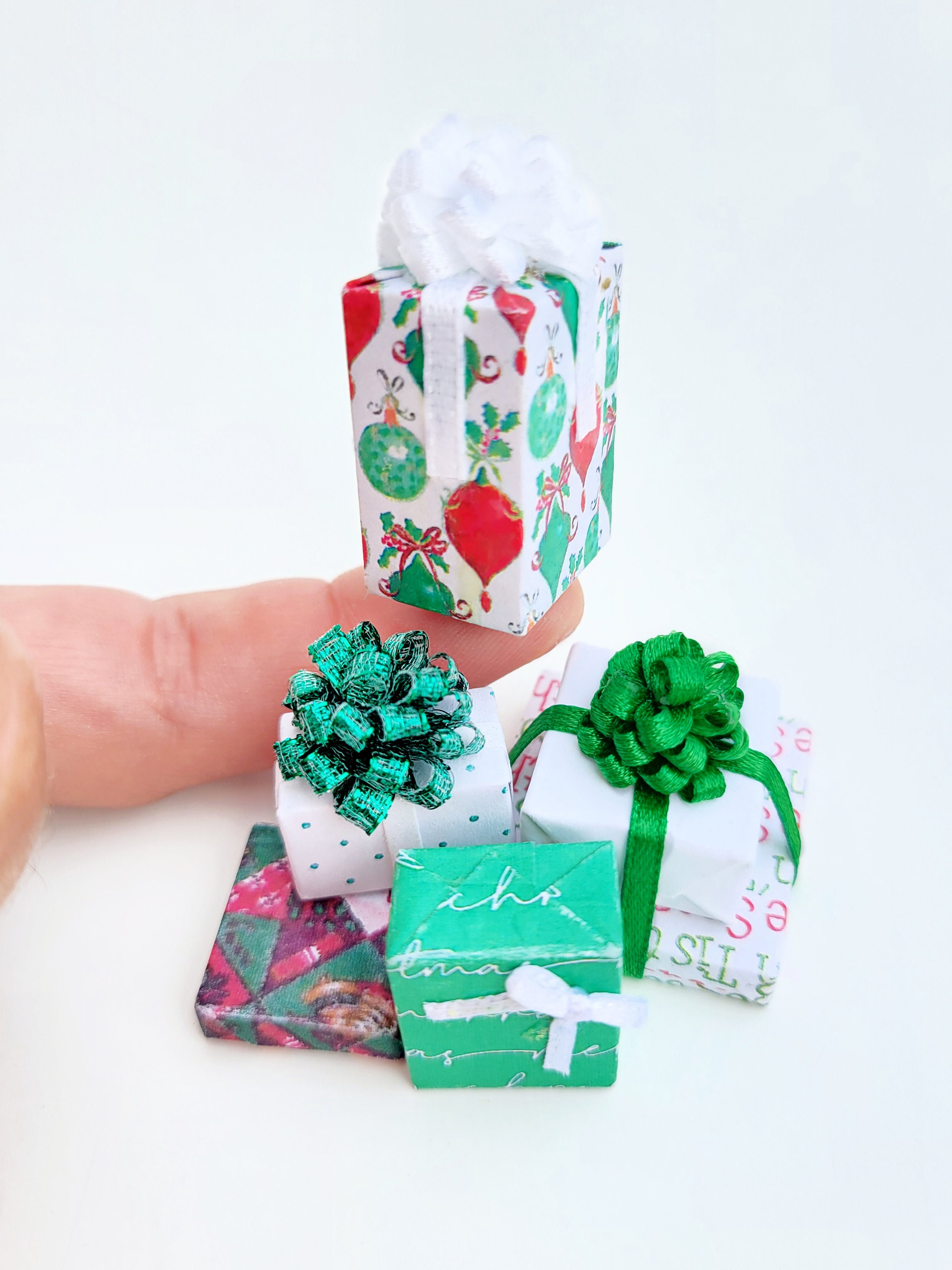 Miniature Christmas Presents for Dollhouses in 1:12 Scale - Etsy