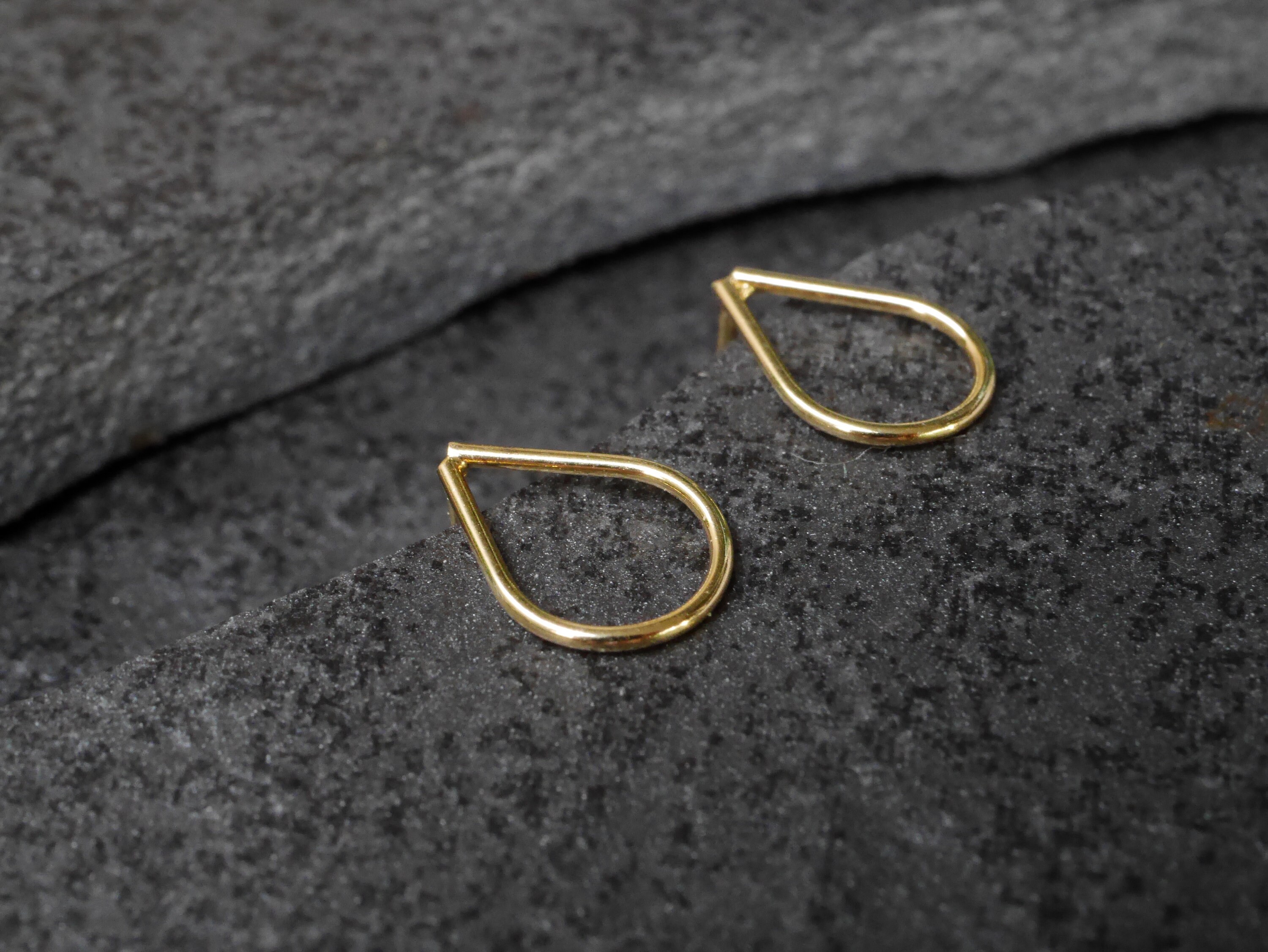 14K Gold Plated Minimalist Teardrop / Raindrop / Drop Earrings - Gold ...