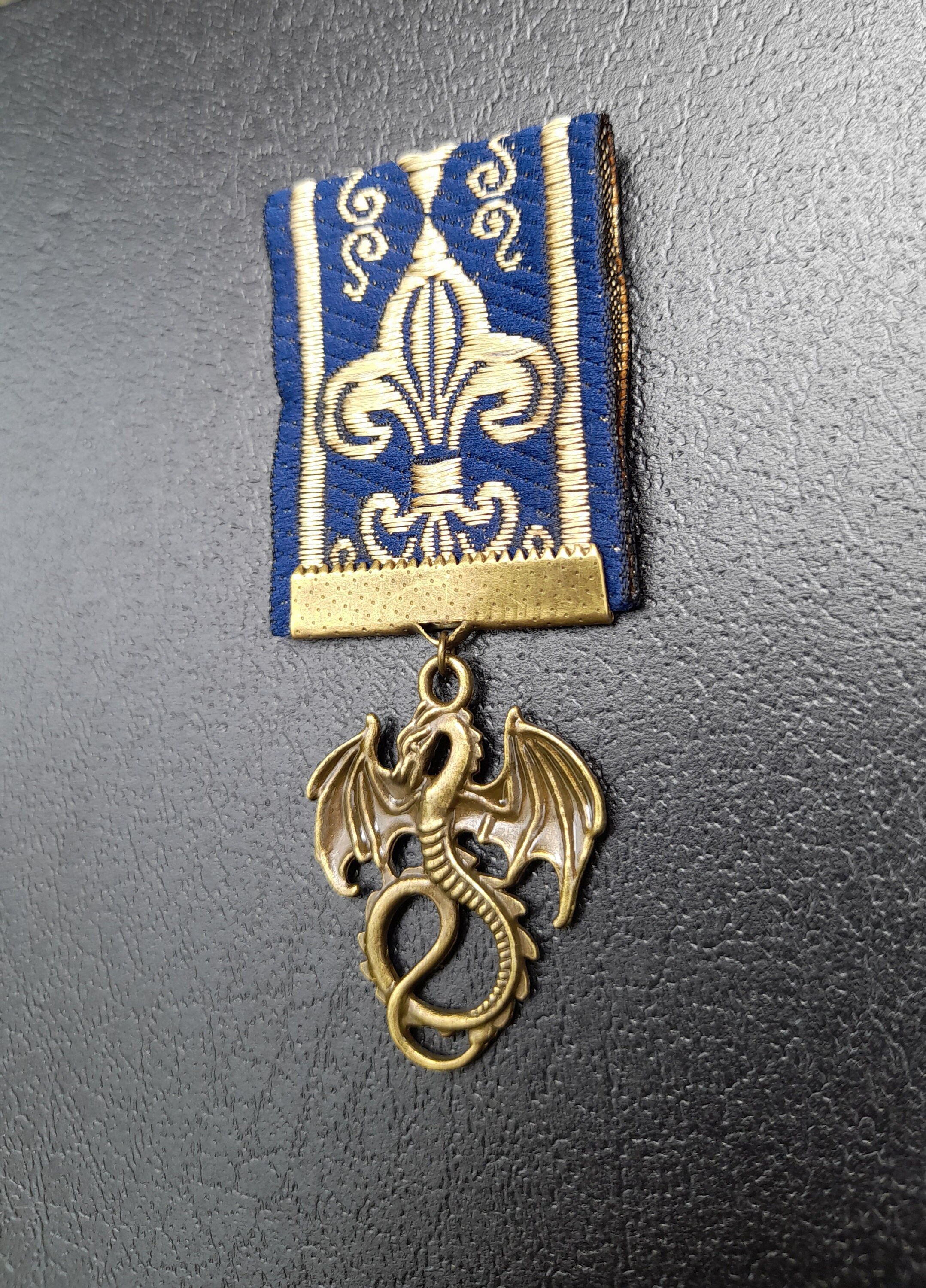 Medal Bronze Brocade Fleur De Lys Dragon Brooch Gothic Steampunk Larp ...