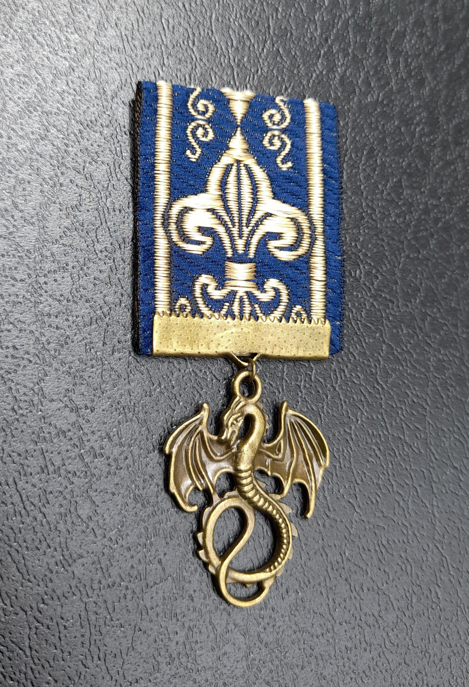 Medal Bronze Brocade Fleur De Lys Dragon Brooch Gothic Steampunk Larp ...
