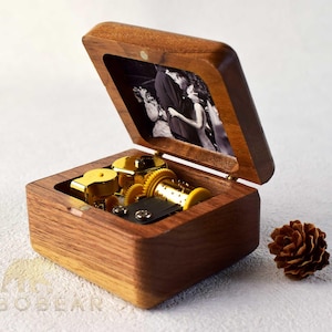 Music Box-personalized Vintage Wooden Photo Music Box-custom Music Box ...