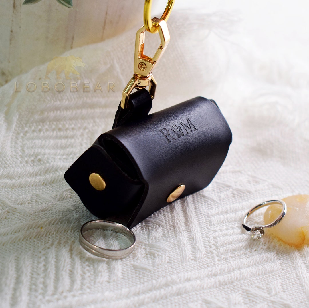 Dog Ring Bearer-custom Leather Ring Box-dog Proposal Engagement Ring ...