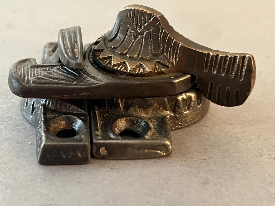 Antique Vintage Cast Iron Victorian Eagle Claw Window Sash Latch Lock ...