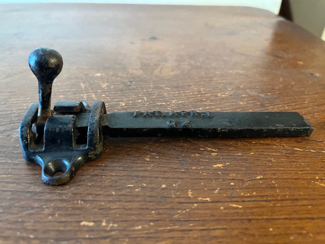 Antique Vintage Cast Iron 1902 Door 7" Latch Hasp Lock Hardware - Etsy