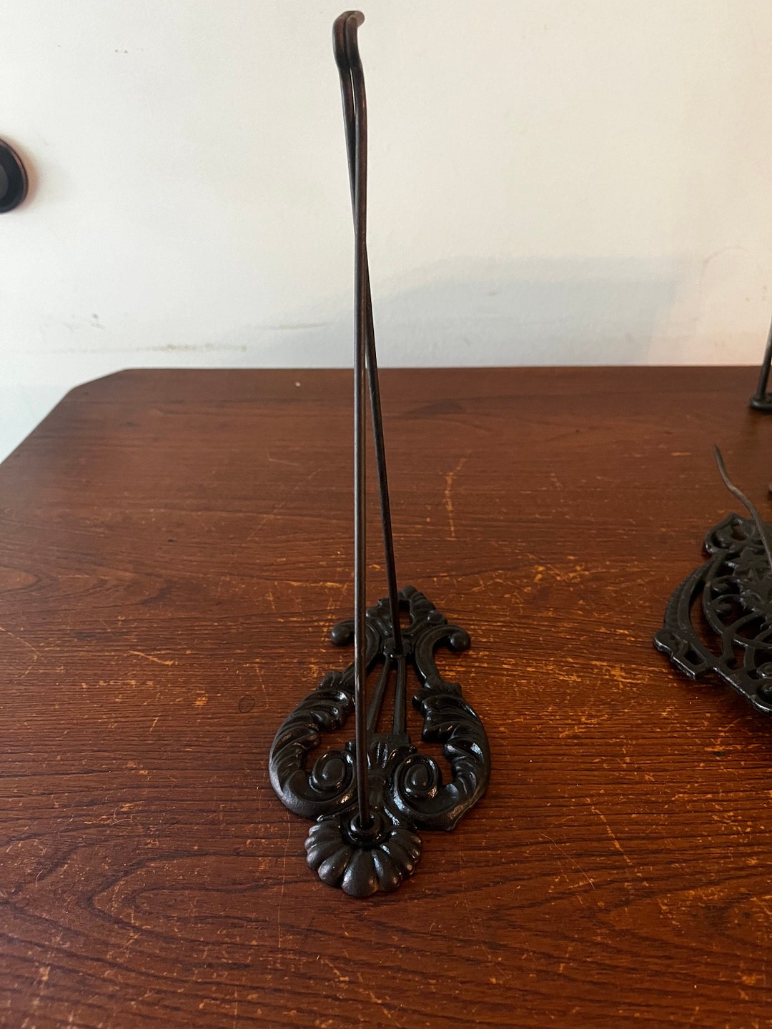 Antique Vintage Farmhouse Primitive Cast Iron Wall Bill Receipt Holder ...