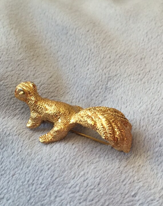 Rare Monet 3D Squirrel Red Rhinestone eyes Textured G… - Gem