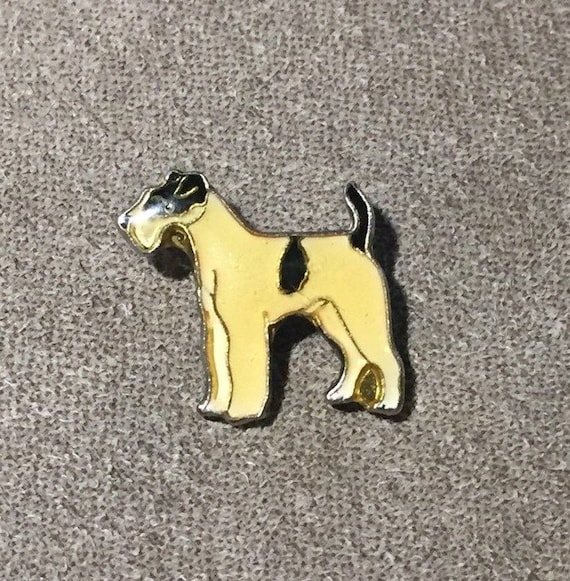 Vintage enamel dog - Gem