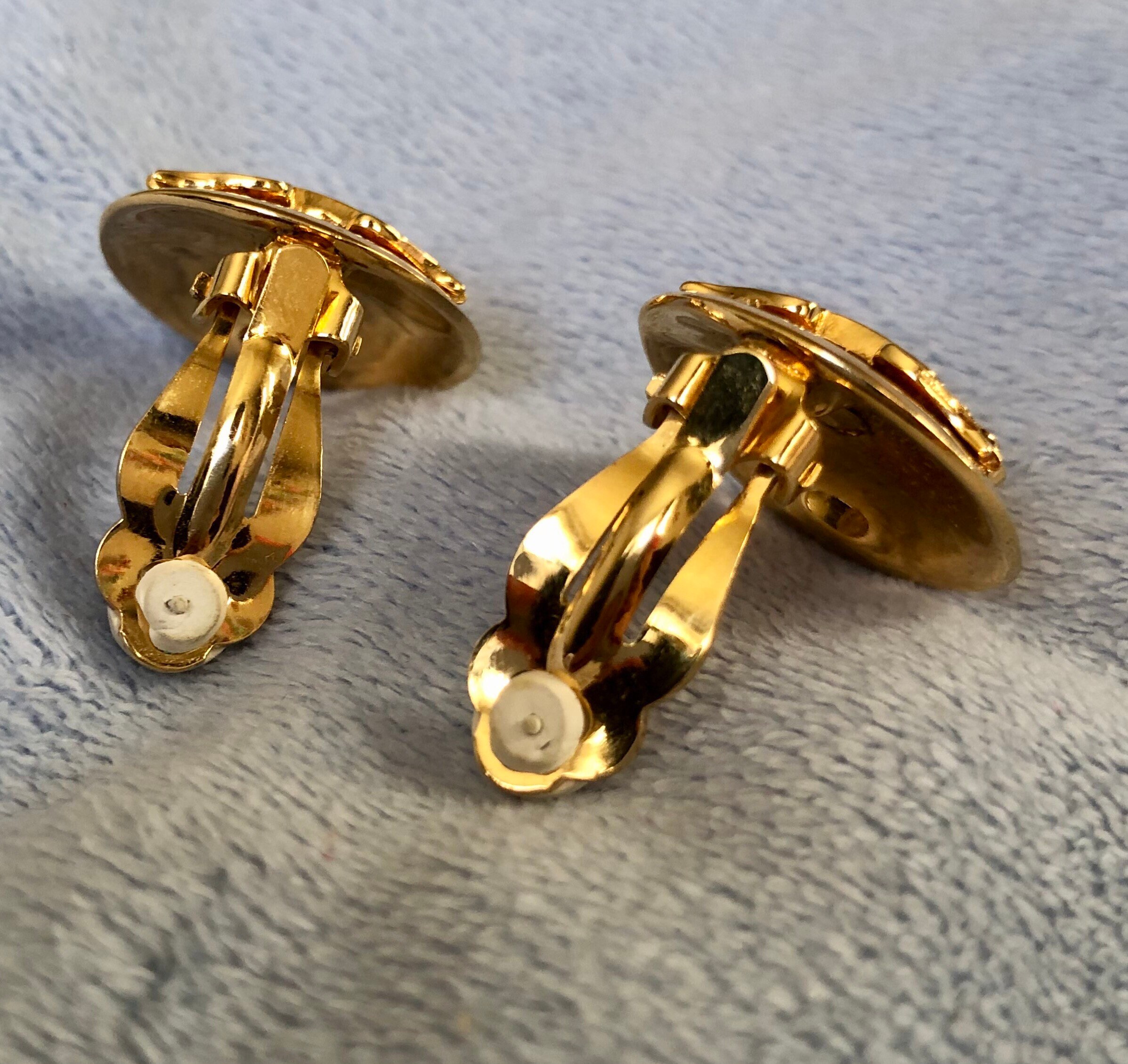 Vintage Original 1980's Ralph Lauren Equestrian RLL Lion Crest Earrings ...