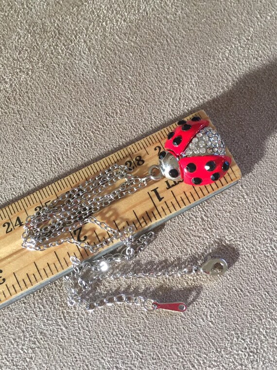 Vintage base metal lady - Gem