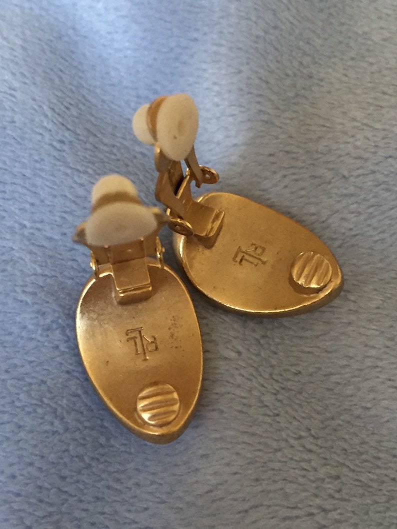 Classic Vintage Ralph Lauren Matte Gold Hammered Moon Crest RLL ...