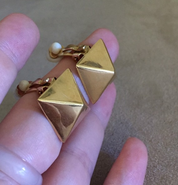 Classic Ralph Lauren RLL Pyramid Earrings Clip on - Gem