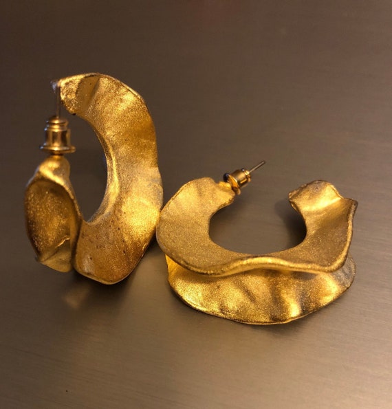 vintage matte gold toned - Gem