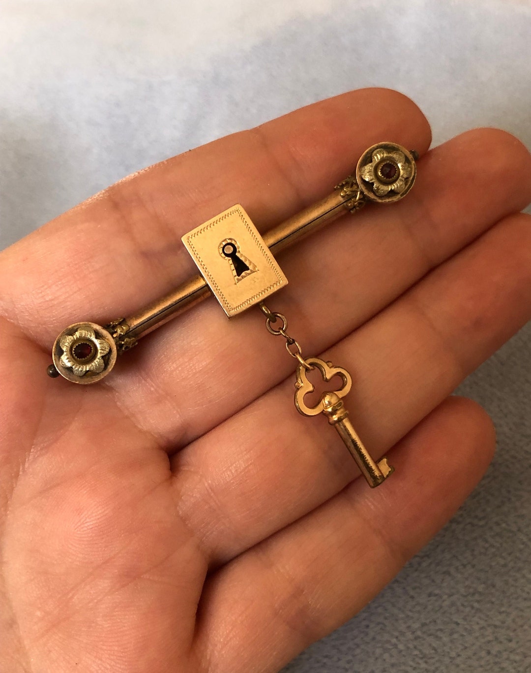 Victorian Sweetheart Valentine’s Day Chained Padlock Key Brooch Pin W ...