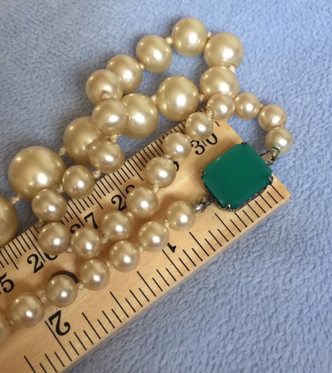 Art Deco Flappers Necklace Graduated Faux Pearl W/green Chrysoprase ...