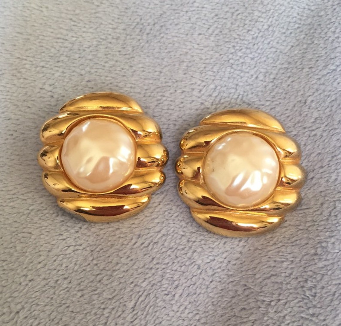 Vintage Givenchy Bijoux Pearl Clip on Earrings - Etsy