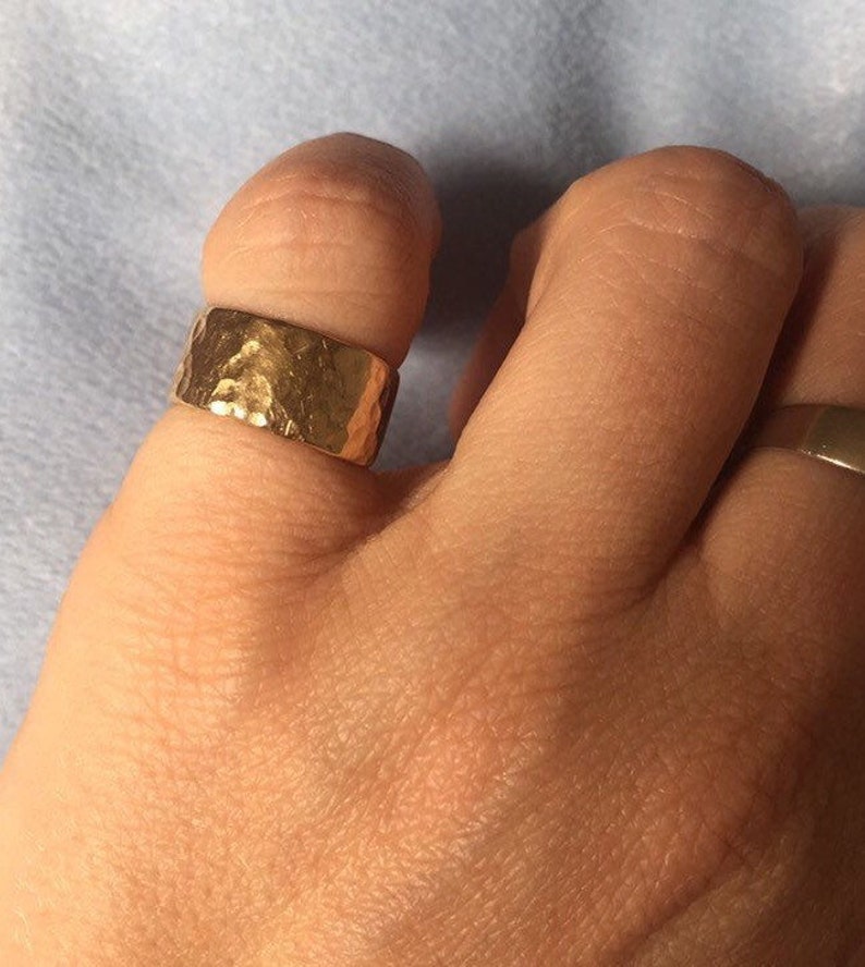 Art Deco 14K Solid Gold Band Pinky Band Round Hammerd Pebbles - Etsy