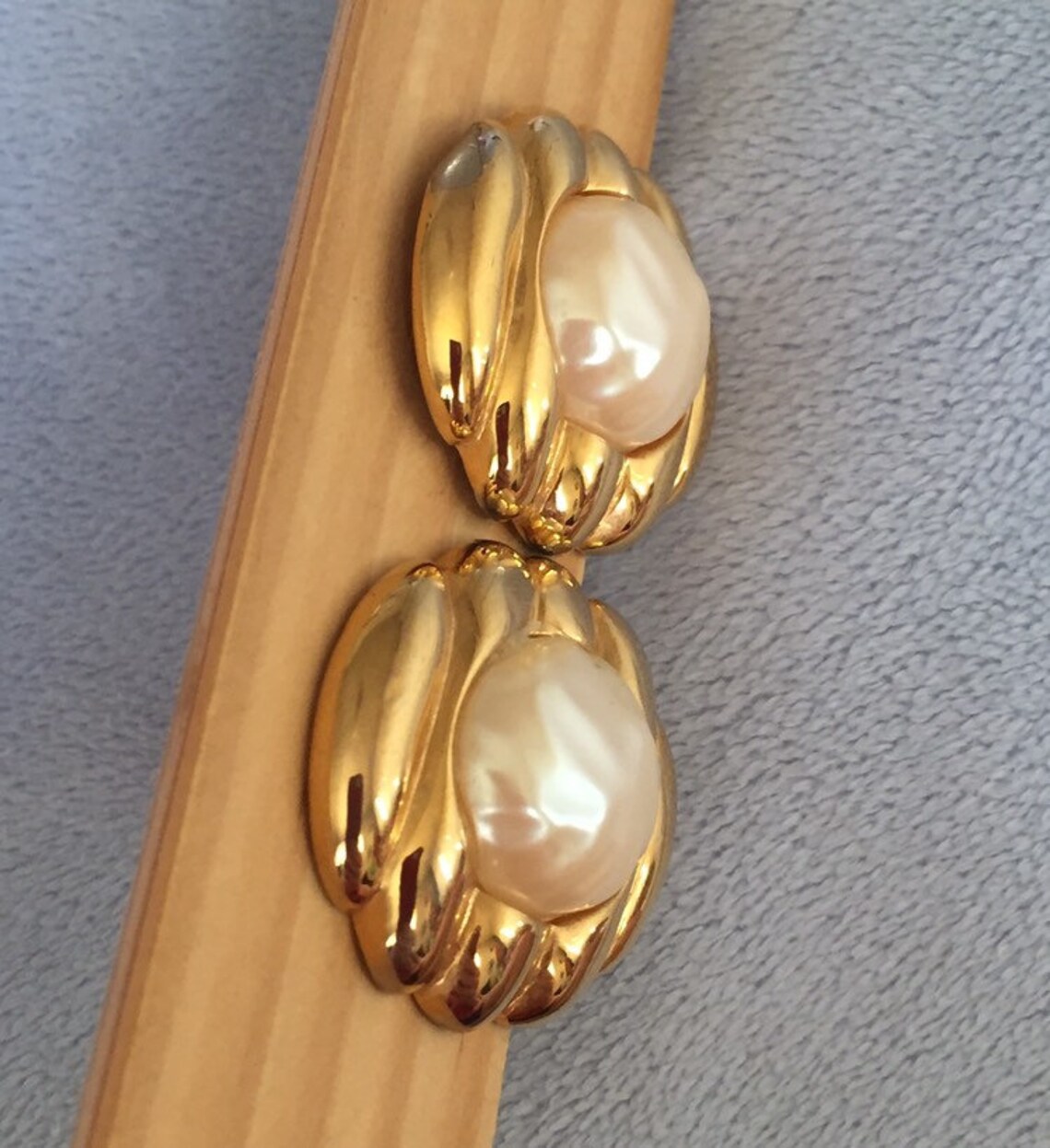 Vintage Givenchy Bijoux Pearl Clip on Earrings - Etsy
