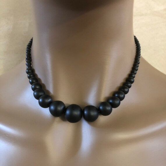 Antique Victorian French Graduated Jet Orb Necklace - Gem