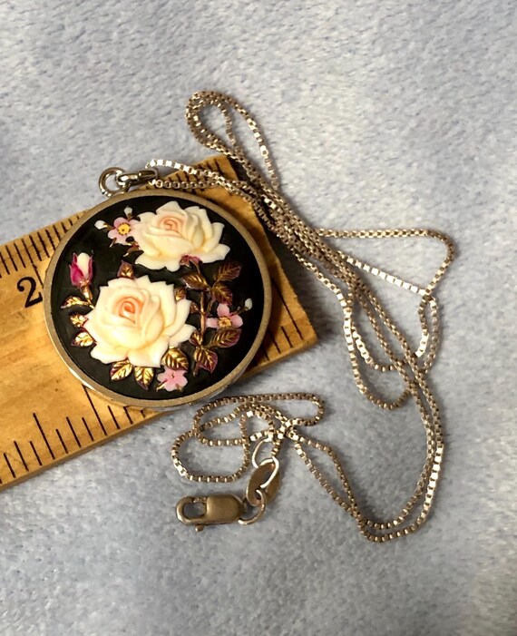 Toshikane Japan Arita Porcelain Rose Sterling Pendant… - Gem