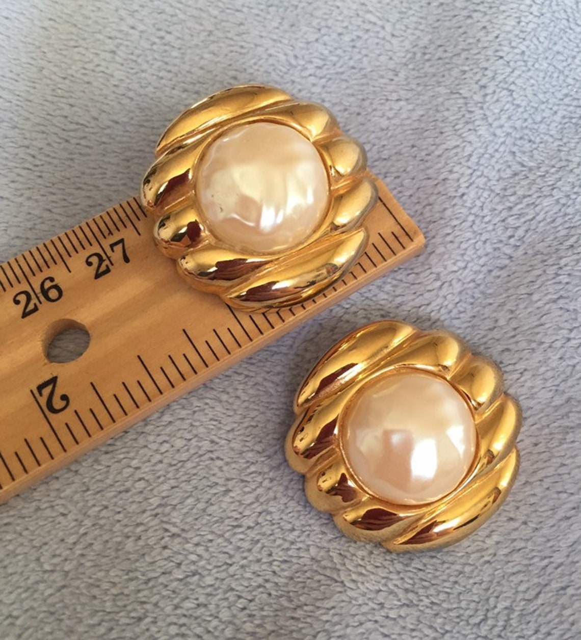 Vintage Givenchy Bijoux Pearl Clip on Earrings - Etsy