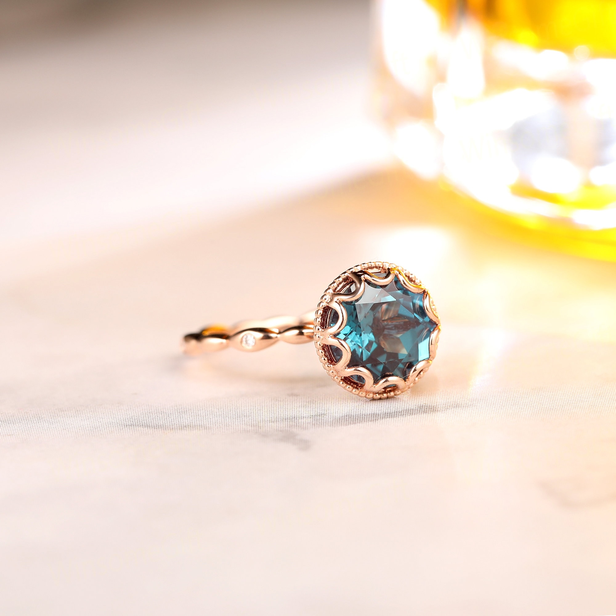 Vintage Style Alexandrite Ring 8mm Round Cut Alexandrite | Etsy