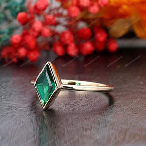 Simple Bezel Set Rhombus Shaped Emerald Ring, Emerald Engagement ...