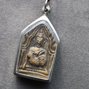 The Kun Peng+ku Man Tong Amulet Represents a Unique Blend of Thai Spiritual Traditions ...