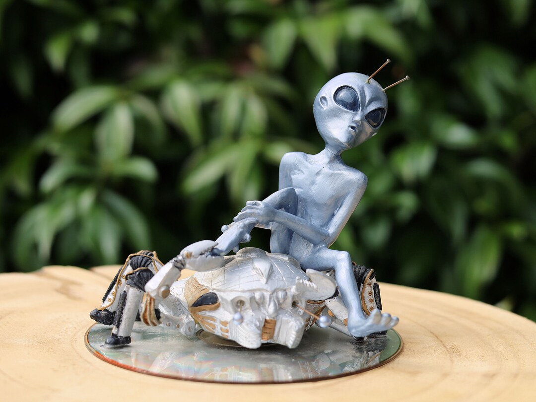 Discover the Otherworldly: Introducing Our Exquisite Vintage Polyresin ...