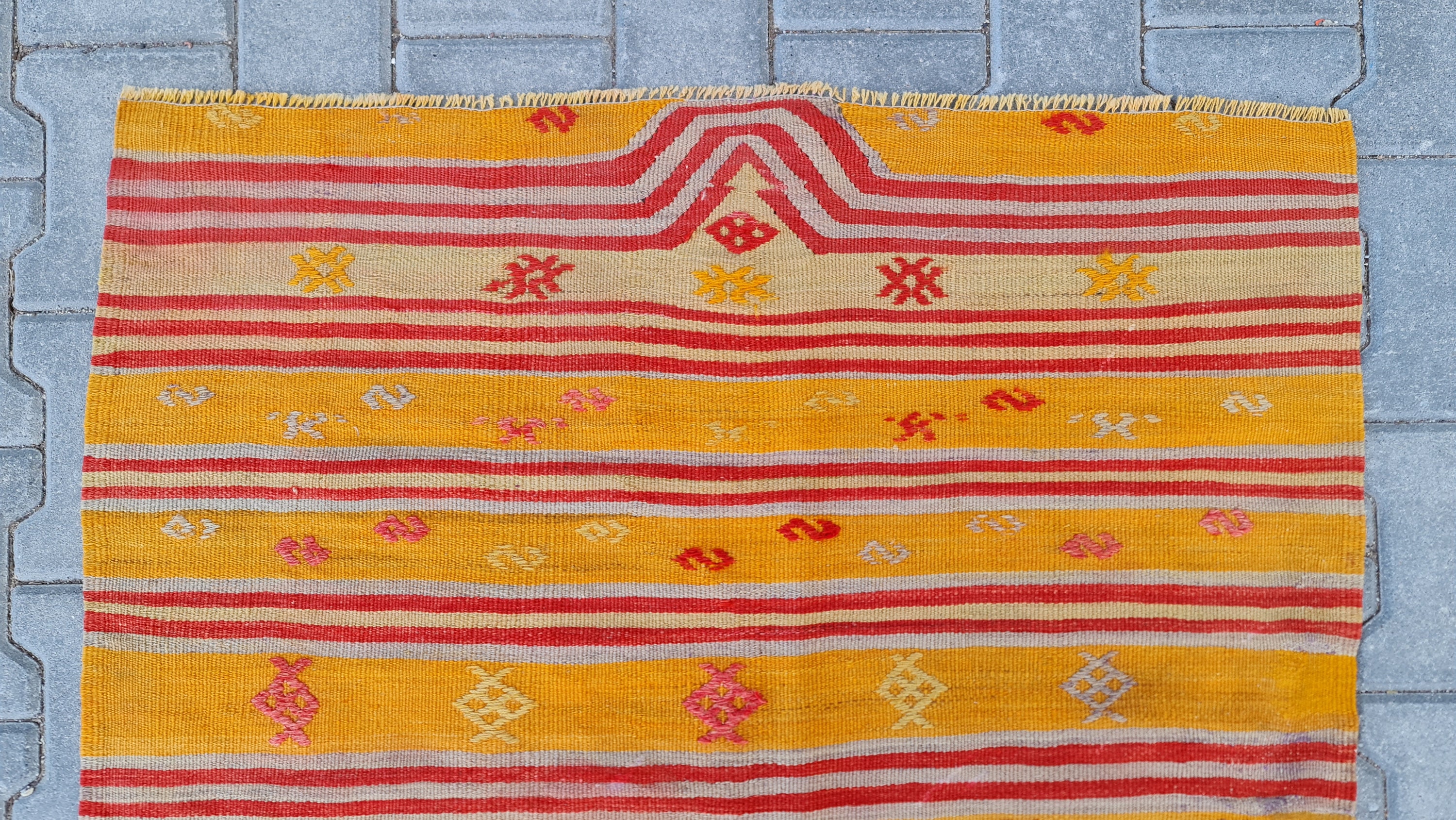 Ethnic Rug Small yellow Rug authentic Rug farmhouse rug | Etsy