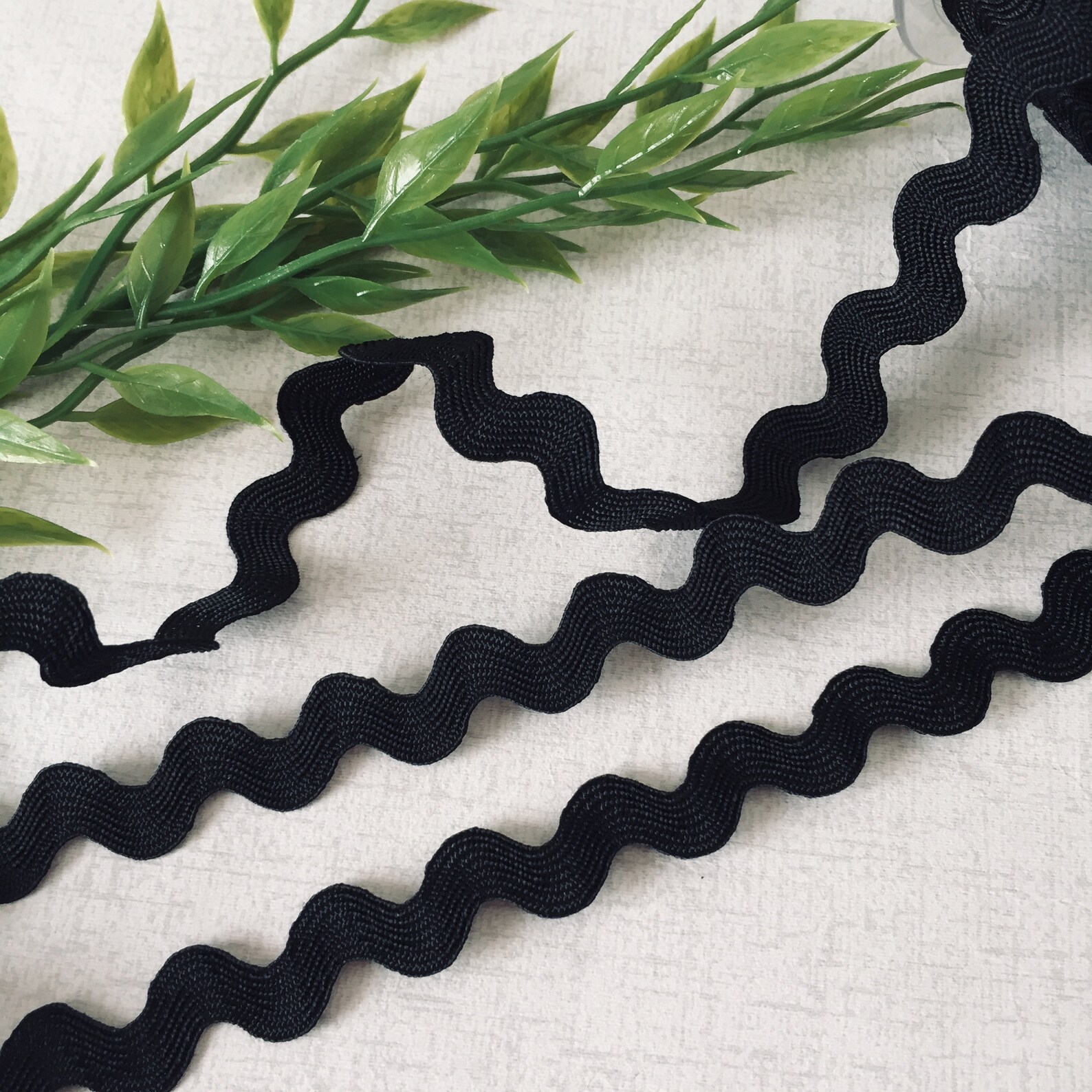 White Jumbo Ric Rac Trim, Price per 3 Metres, - Etsy UK