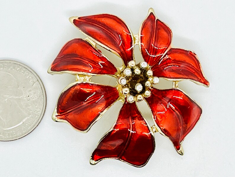 Red Flower Pins, C. 1960s, One is C. 1980s - Etsy