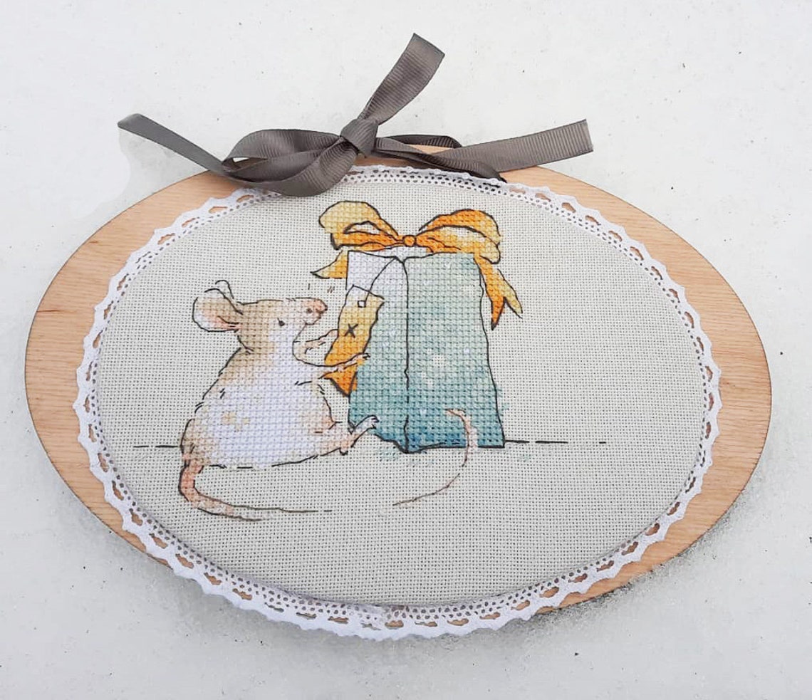 Christmas Gift Cross Stitch Pattern Cute Mouse Cross Stitch | Etsy