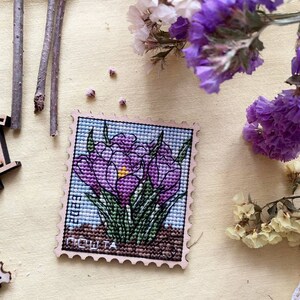 Crocus Cross Stitch Pattern - Etsy