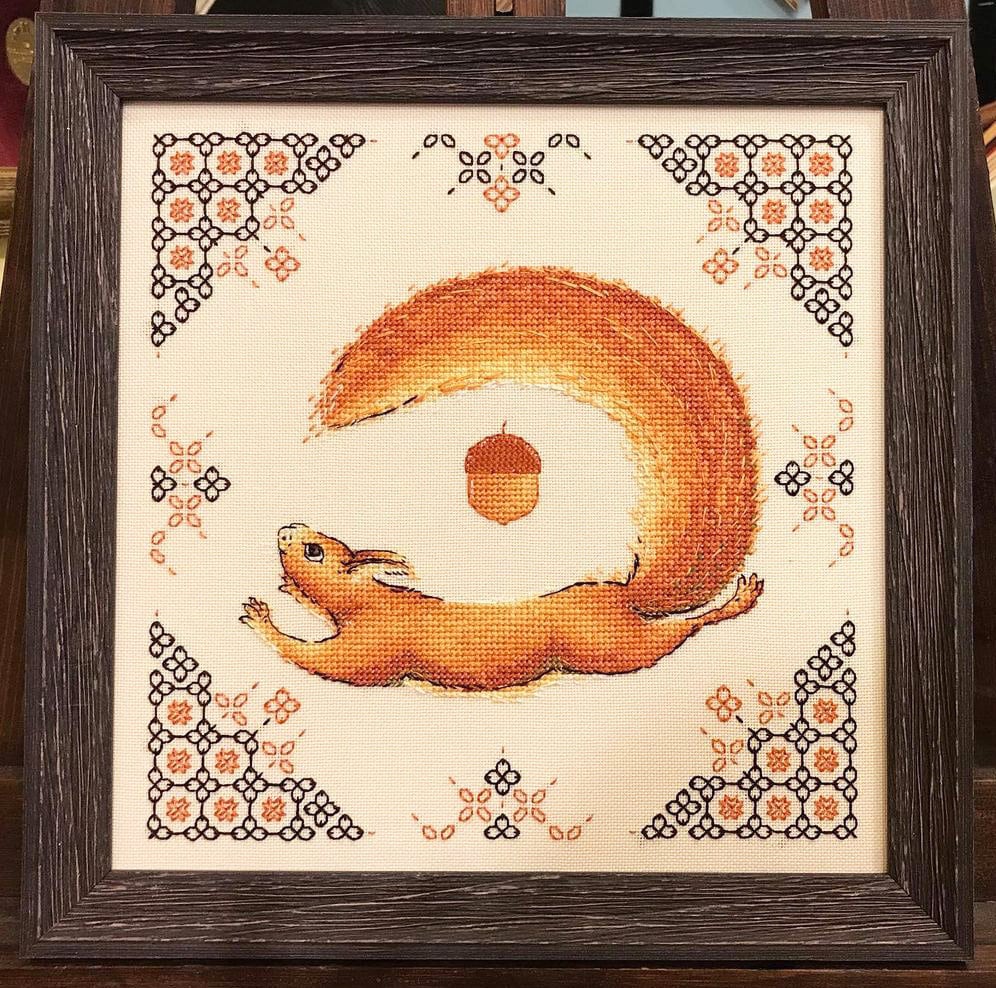 Jumping Squirrel Cross Stitch Pattern Squirrel With Acorn - Etsy