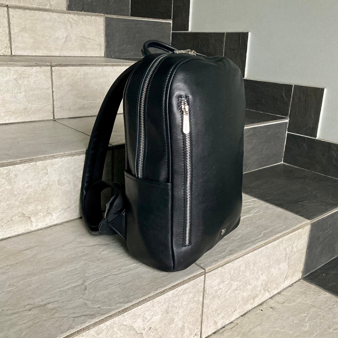 Premium Full-grain Black Leather Backpack Rucksack Personalized Men ...