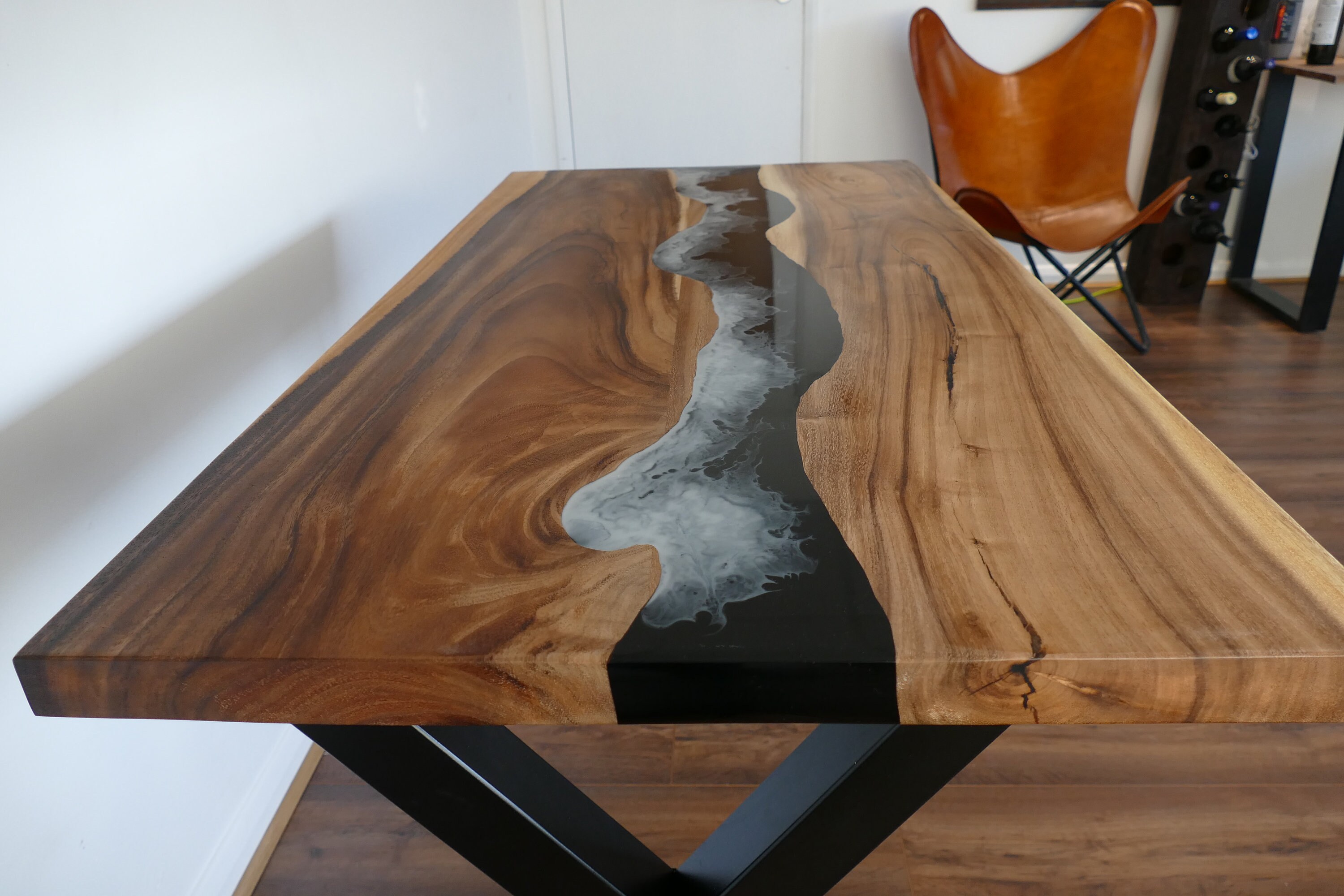 4ftx2ft Resin Dining Table Epoxy Resin Table Walnut Slab | Etsy UK