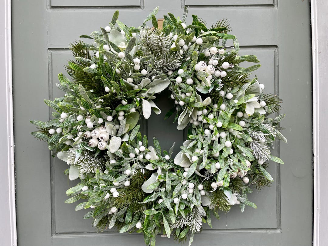 Large Mistletoe Christmas Wreath for Front Door, Spruce and Pine Wreath ...