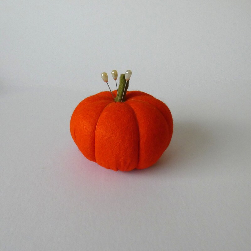 Pumpkin Pin Cushion - Etsy