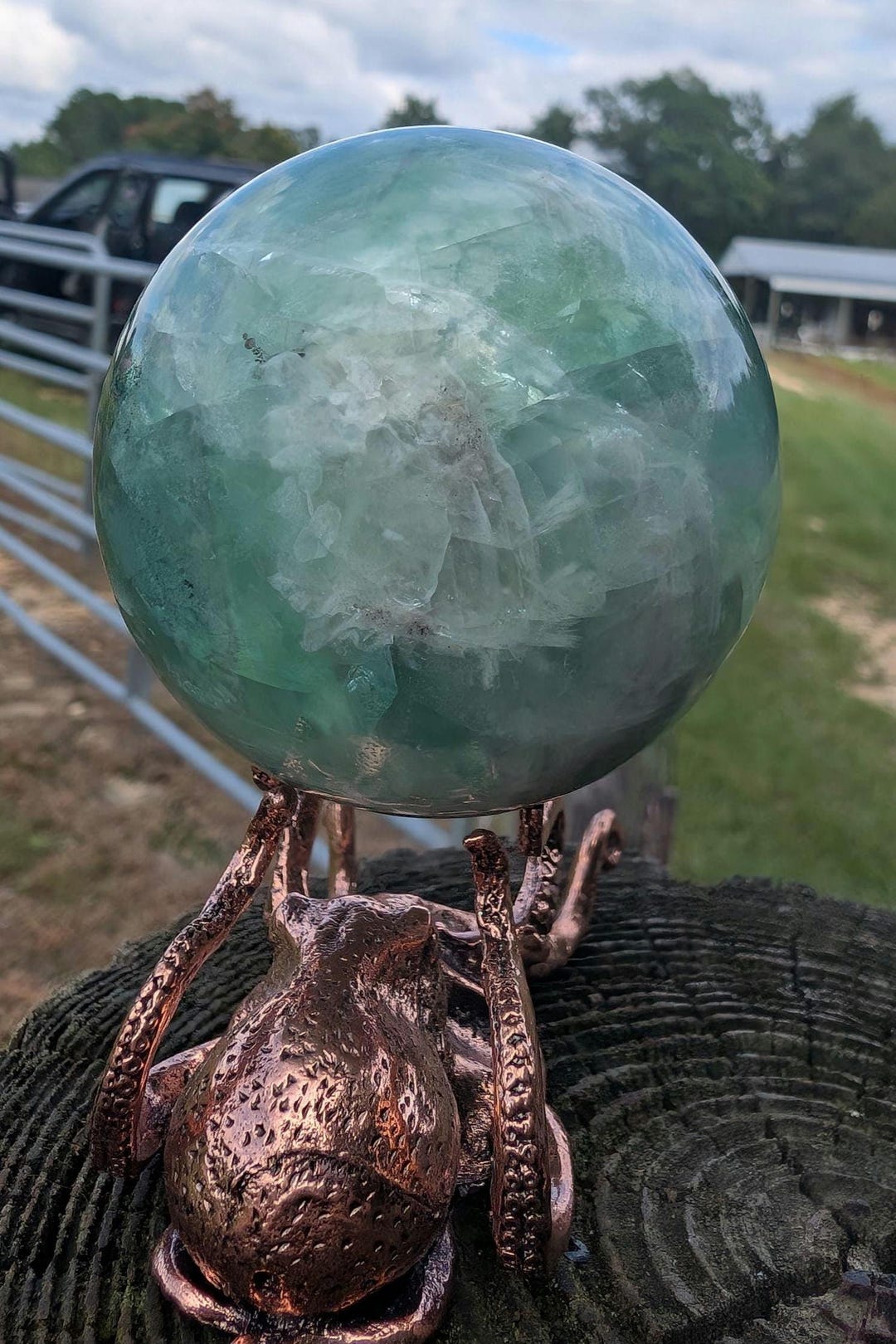 UV Reactive Green Fluorite Sphere - Etsy
