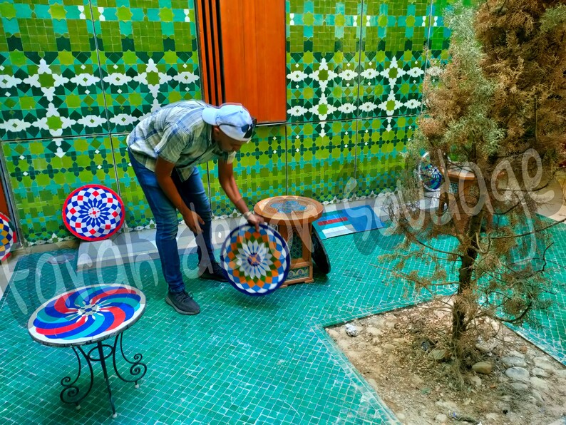 Round Zellige Mosaic Table – Moroccan Tile Garden & Patio - Handmade ...