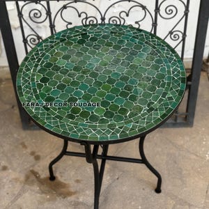 Emerald Green Tile Table Top, Green Mosaic Table Indoor/outdoor ...