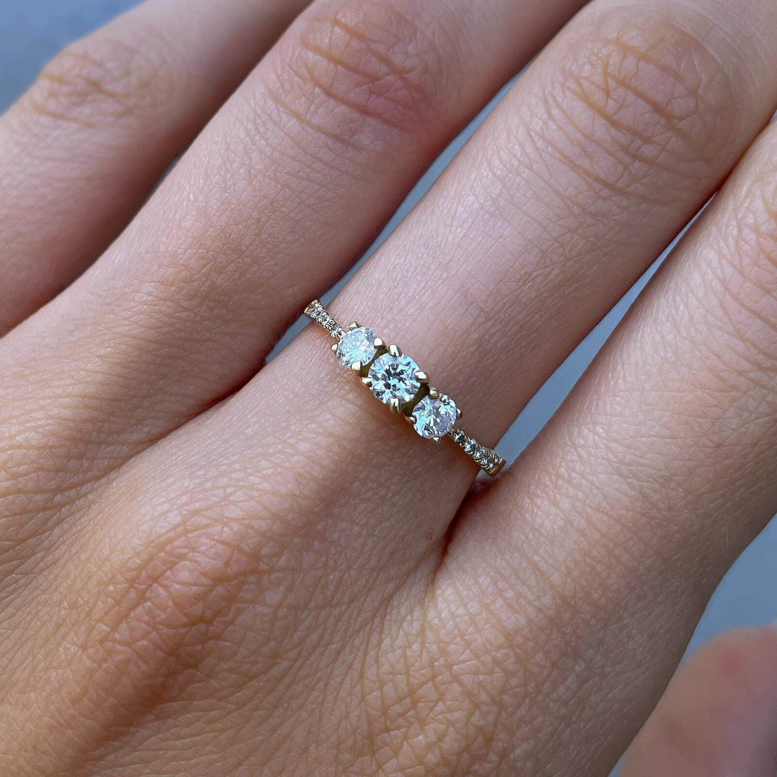 Three Diamond Engagement Ring Diamond Engagement Band Unique - Etsy