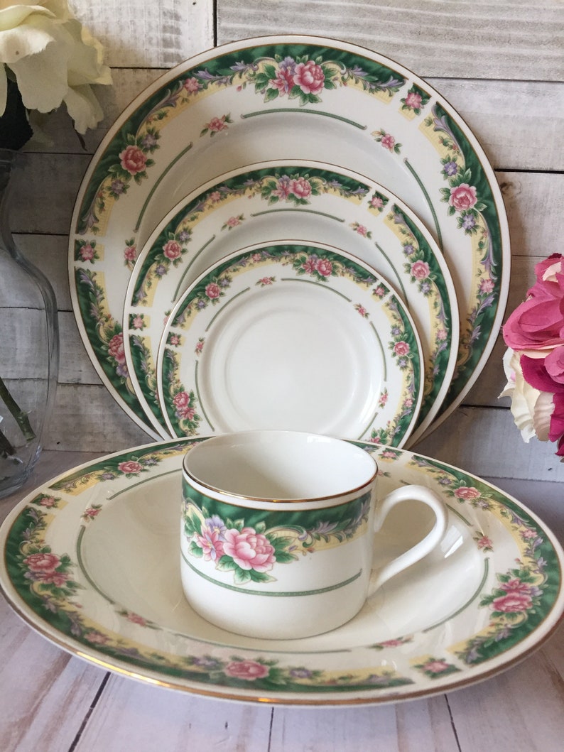 Farberware Legend 435K Vintage Dinnerware Set of 22 Pieces. | Etsy