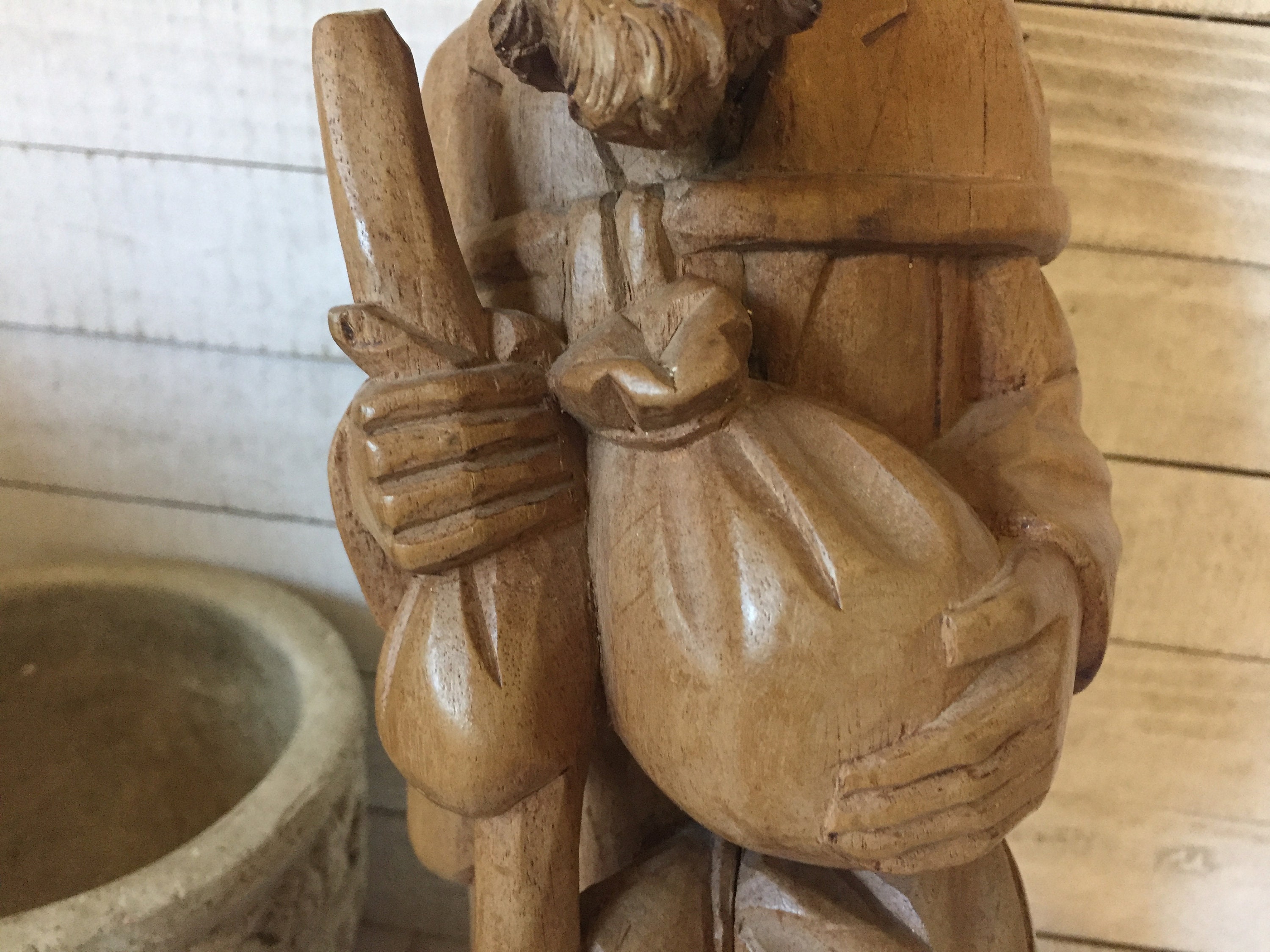 Vintage 14'' Hand Carved Wooden Pilgrim Man. Sculpture - Etsy