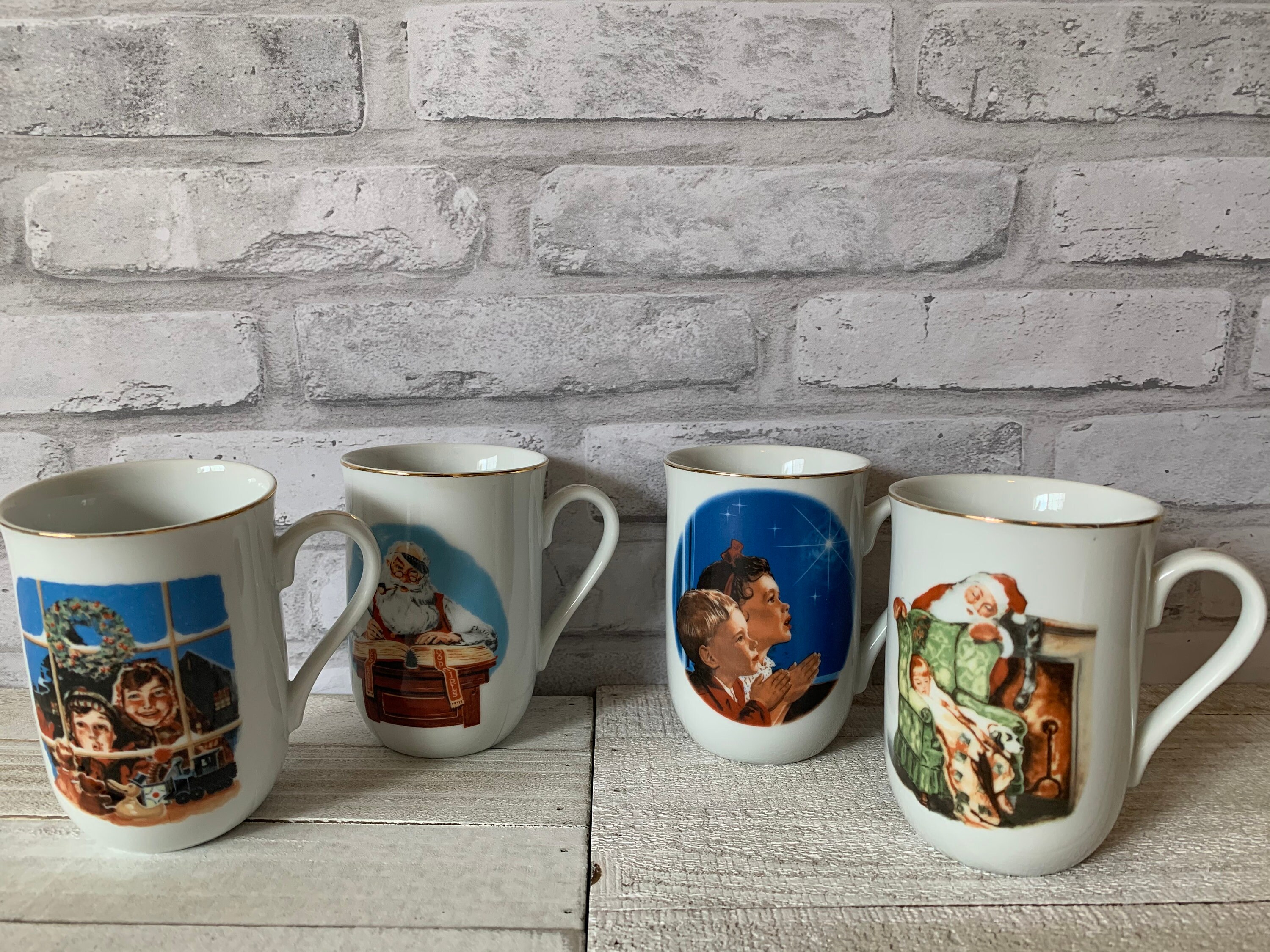 Museum Collections Mugs From 1987. Vintage Christmas Mugs Set - Etsy