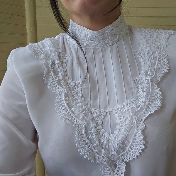 Neck Lace - Etsy
