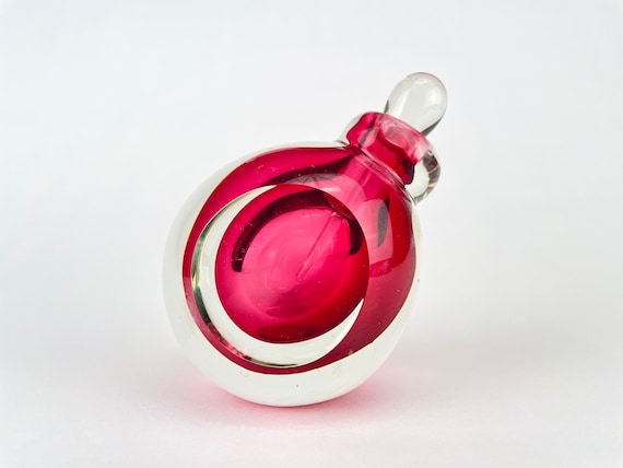 Mid-Century Modern Fuchsia Art Glass Perfume Flacon - Gem