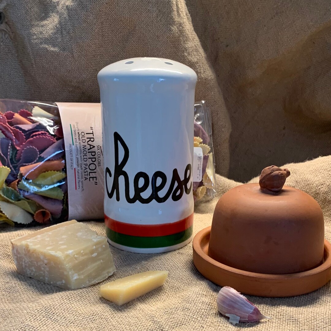 ITALIAN Vintage Antique Cheese Fromage Parmesan Shaker Red Green and ...