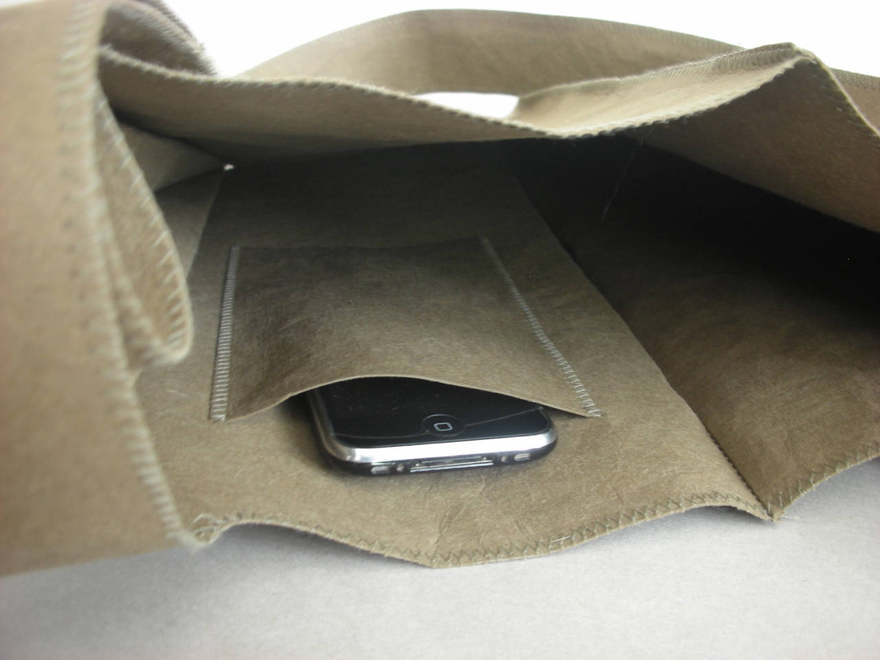 Vegan Unisex Shoulder Bag, Washable Paper, Snappap, Leather-like Paper ...